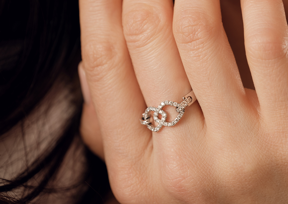Boutique engagement rings store
